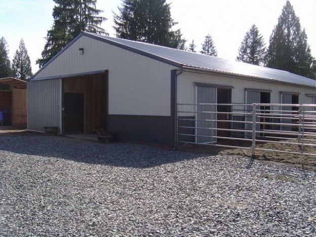 Animal Confinement Pole Buildings | Hansen Pole Buildings