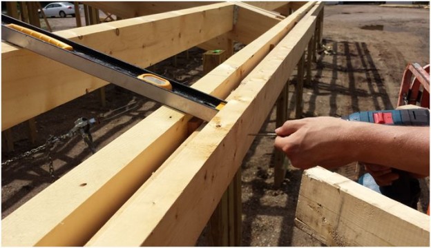 Straight Roof Steel Overhangs - Hansen Buildings