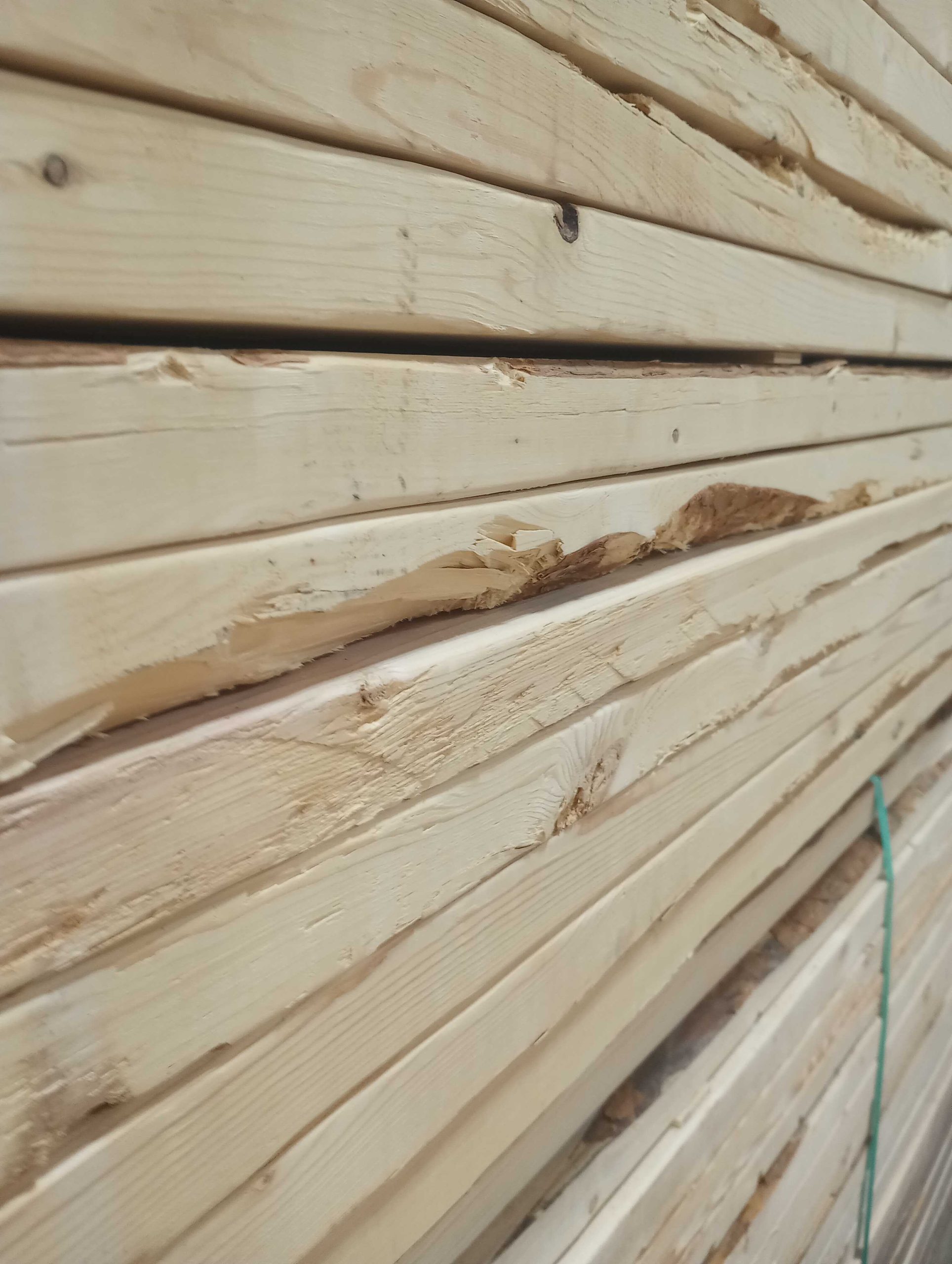 Lumber Defects - Crowns Aren't Just for Royalty